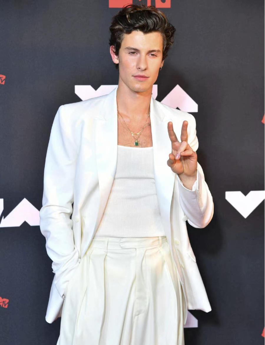 Shawn Mendes is so handsome, like Cai Guoqing - iNEWS