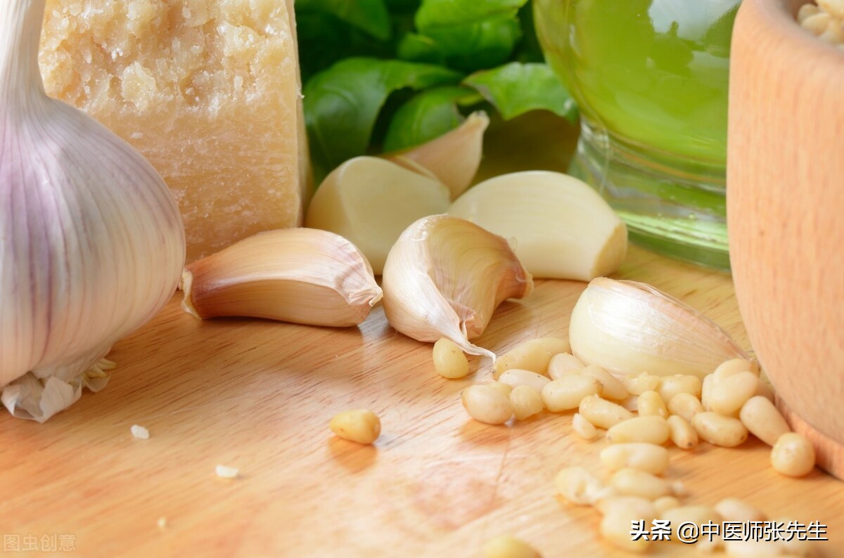 Magical boiled garlic water: a miraculous recipe for itchy throat and ...