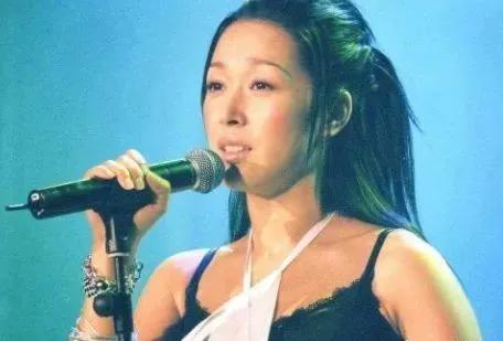 Where did the singer Sun Yue who sang "Peace to You" disappear in the ...