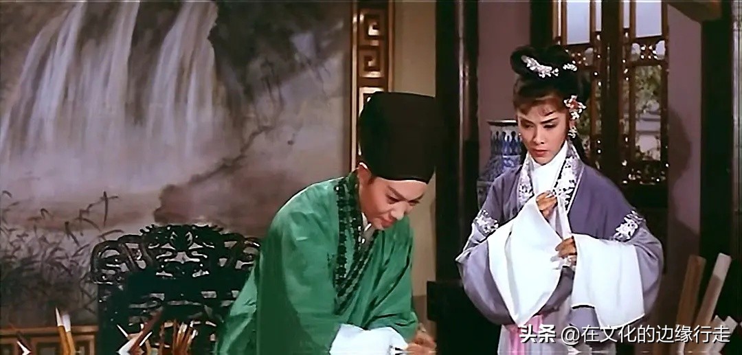 Talk about the movie "Three Smiles", but not about Tang Bohu, but ...