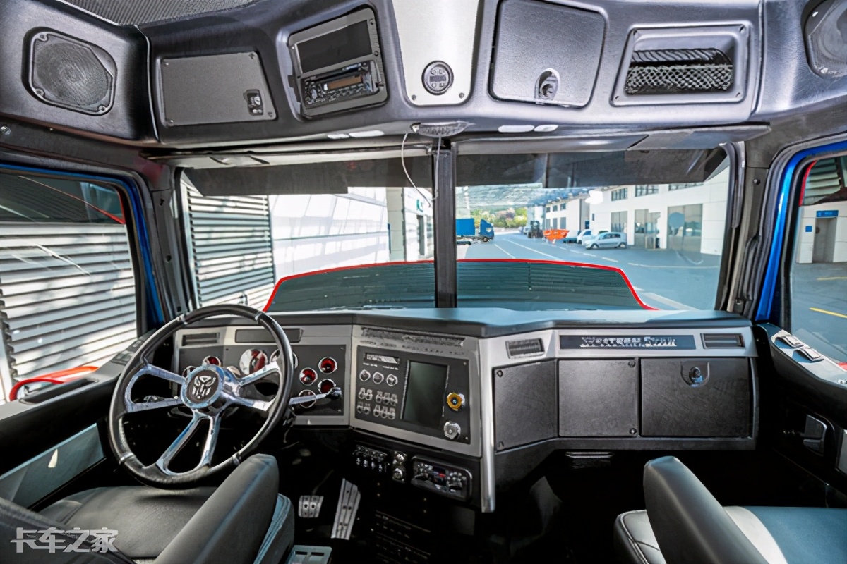Optimus Prime is here!Detailed explanation of the Western Star 5700 OP ...