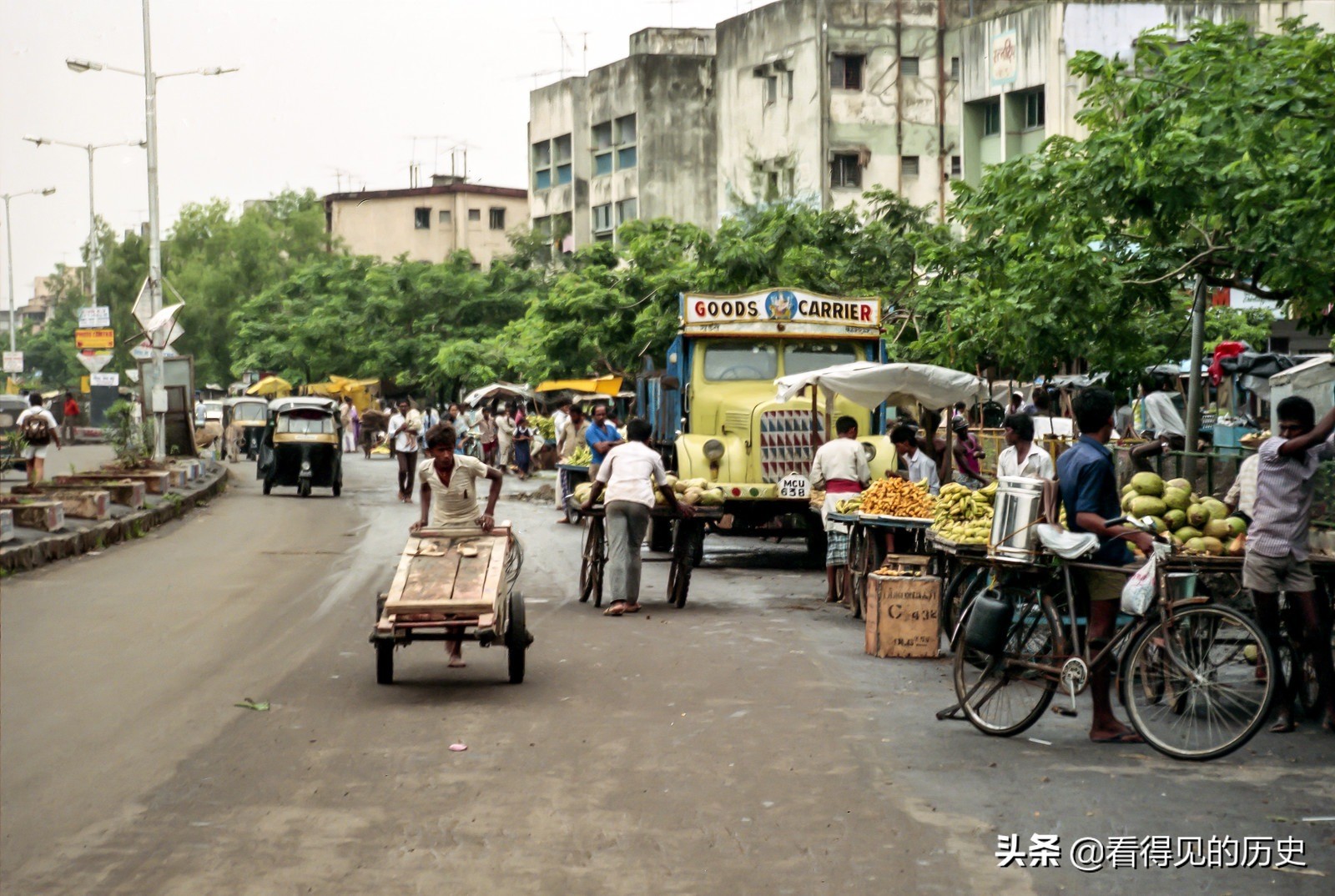 Old photo 1990's old city of Mumbai, India - iNEWS