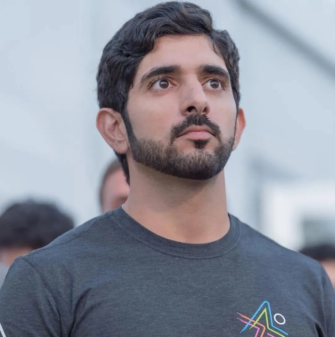 The true prince is 100 times more handsome than the fairy tale!Take a ...