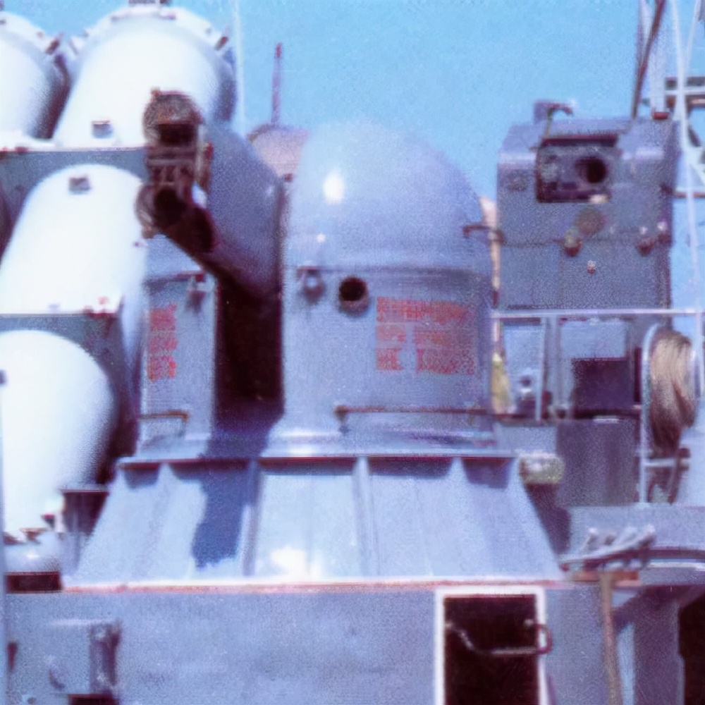 Russian AK-630 M2 12-tube near-anti-cannon - iNEWS