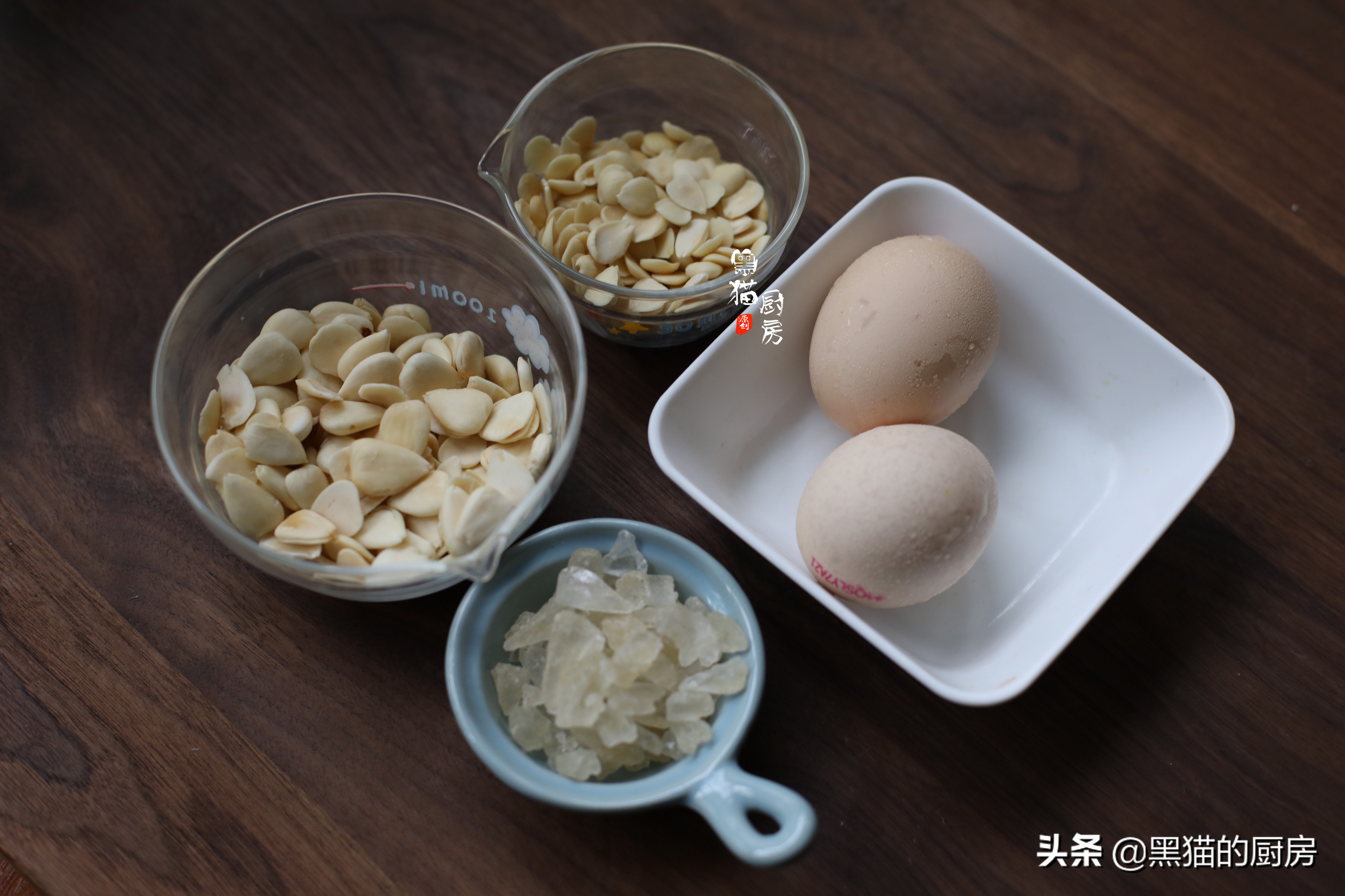 The almond dew that is moisturized and dry in autumn is easy to use ...