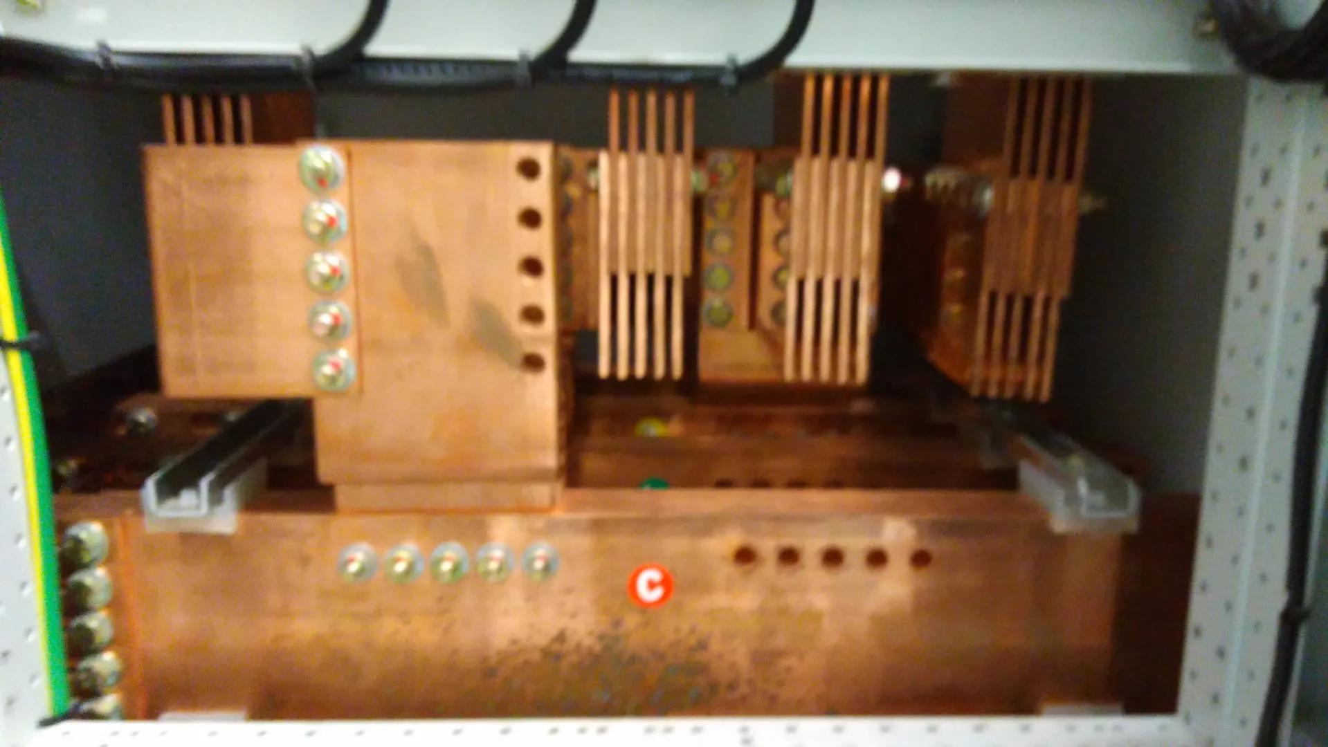 Schneider BLOCKSET low voltage withdrawable switchgear - iNEWS