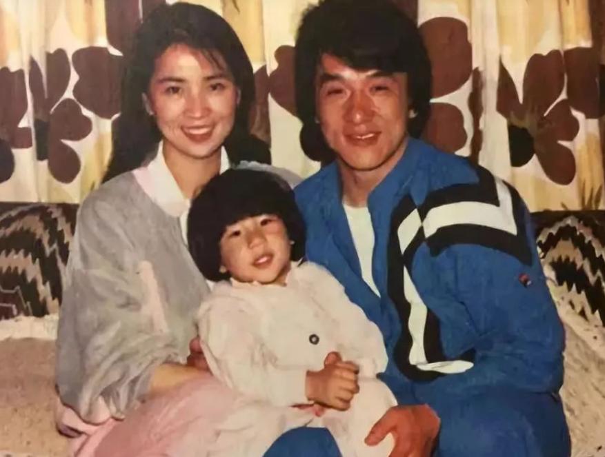 Jackie Chan's twin sons and daughters, who are willing to fall and let ...
