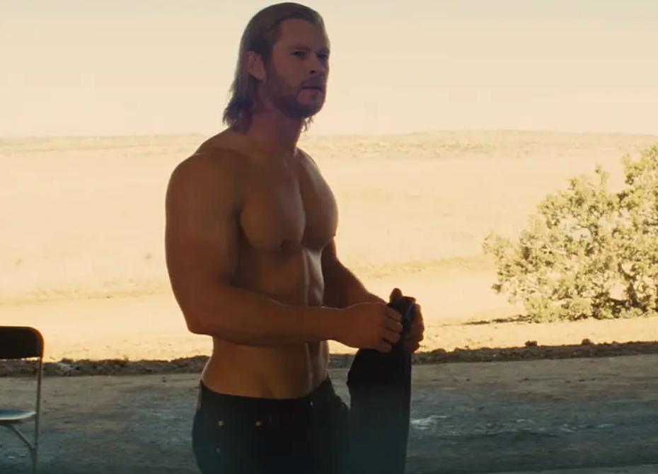 Brother Hammer worked too hard for the Thor 4 fitness, the muscles are ...