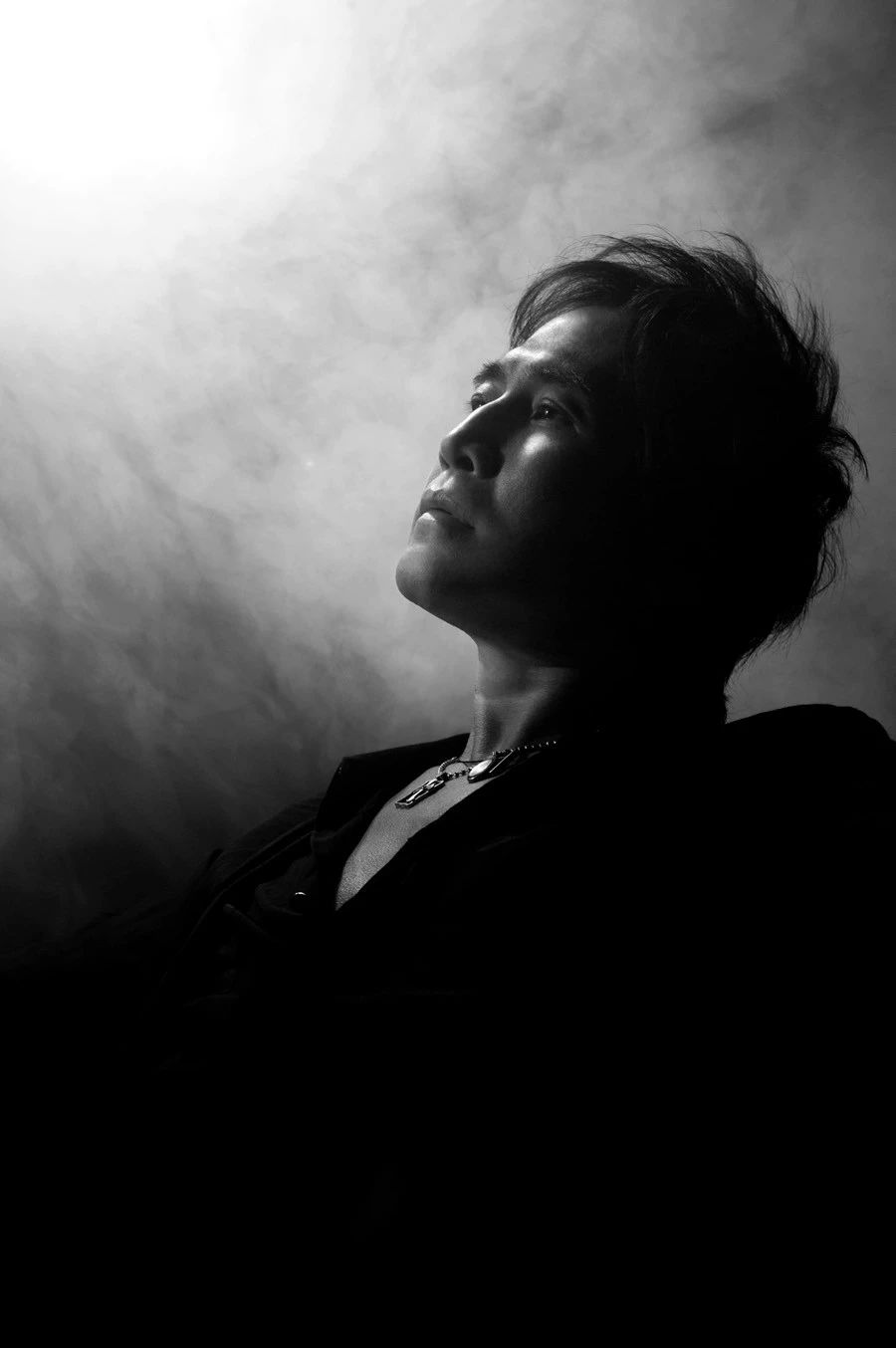 With this album, Qi Qin won the Golden Melody Award for Best Male ...