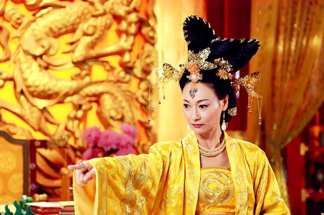 Before the prince Li Xian was forced to death by Wu Zetian, he wrote a ...