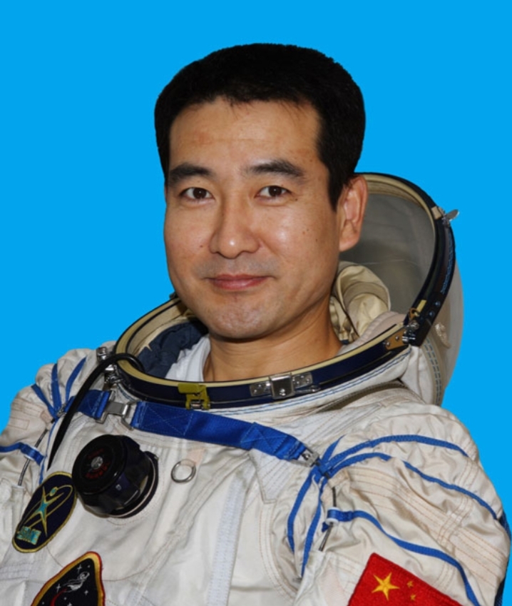 16 astronauts' ranks, positions, and profile photos - iNEWS