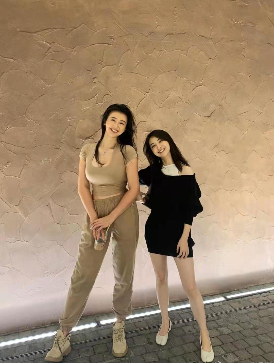 The best body sports host Zhang Manyuan training photo, the upper ...