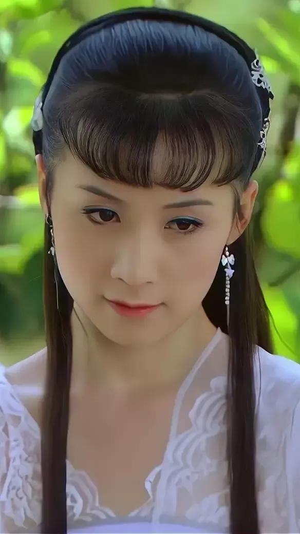 Beautiful Yao Qianyu - iNEWS