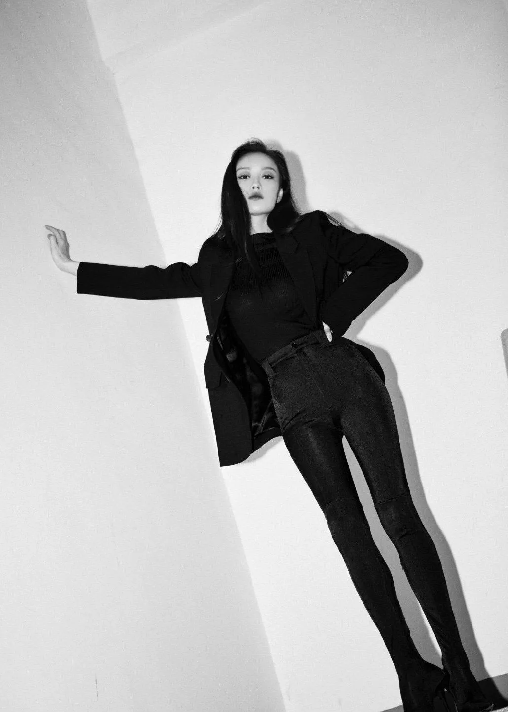 Whether it is beautiful or not, look at the legs first!Famous leg ...