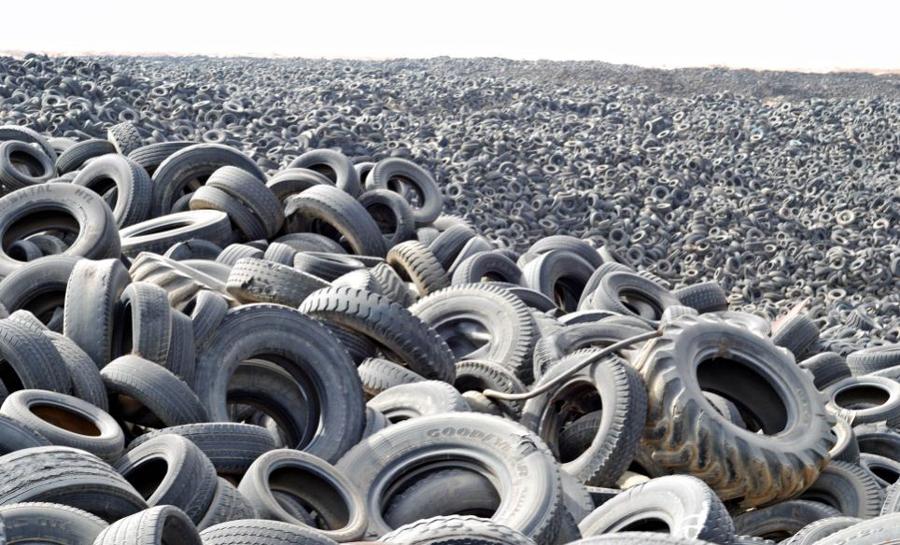 In the Kuwaiti fire, 53 million tires may be reduced to ashes. Why don ...