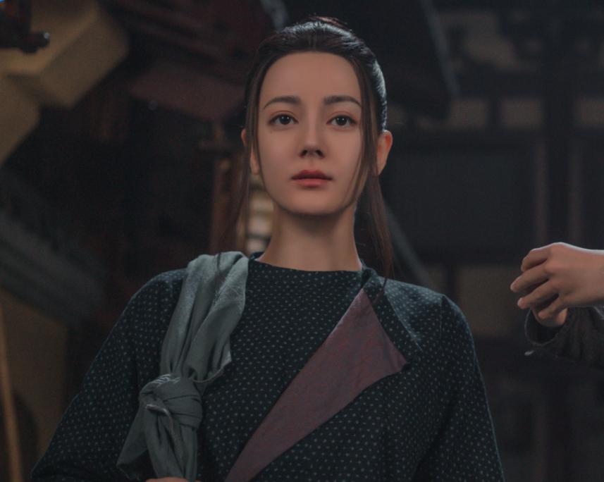 It's said that Reba's "Long Song Xing" styling collapsed, and later ...