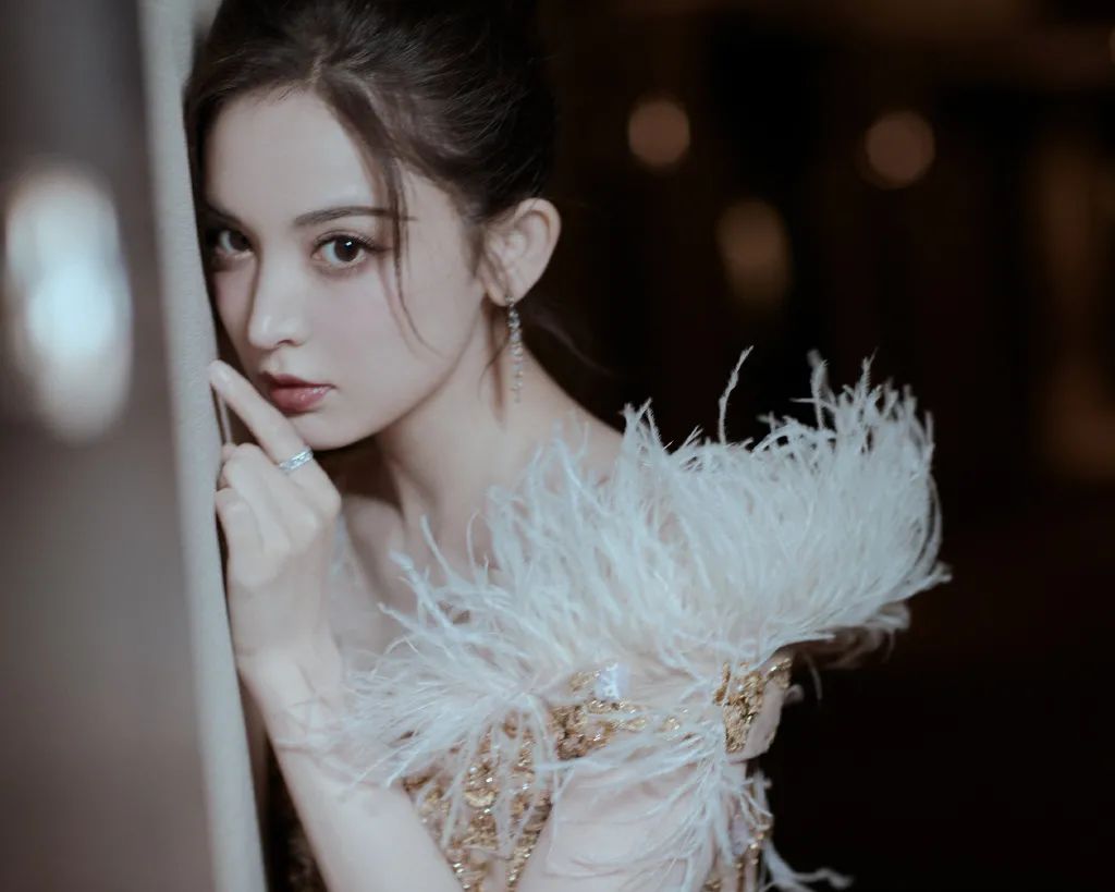 Will Lau stepped on Yang Mi? Li Xian is not filming? Nazha's poor ...