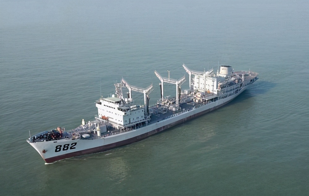 882 ship retired, when the target ship, the ferocad hole is dense Ma Ma ...