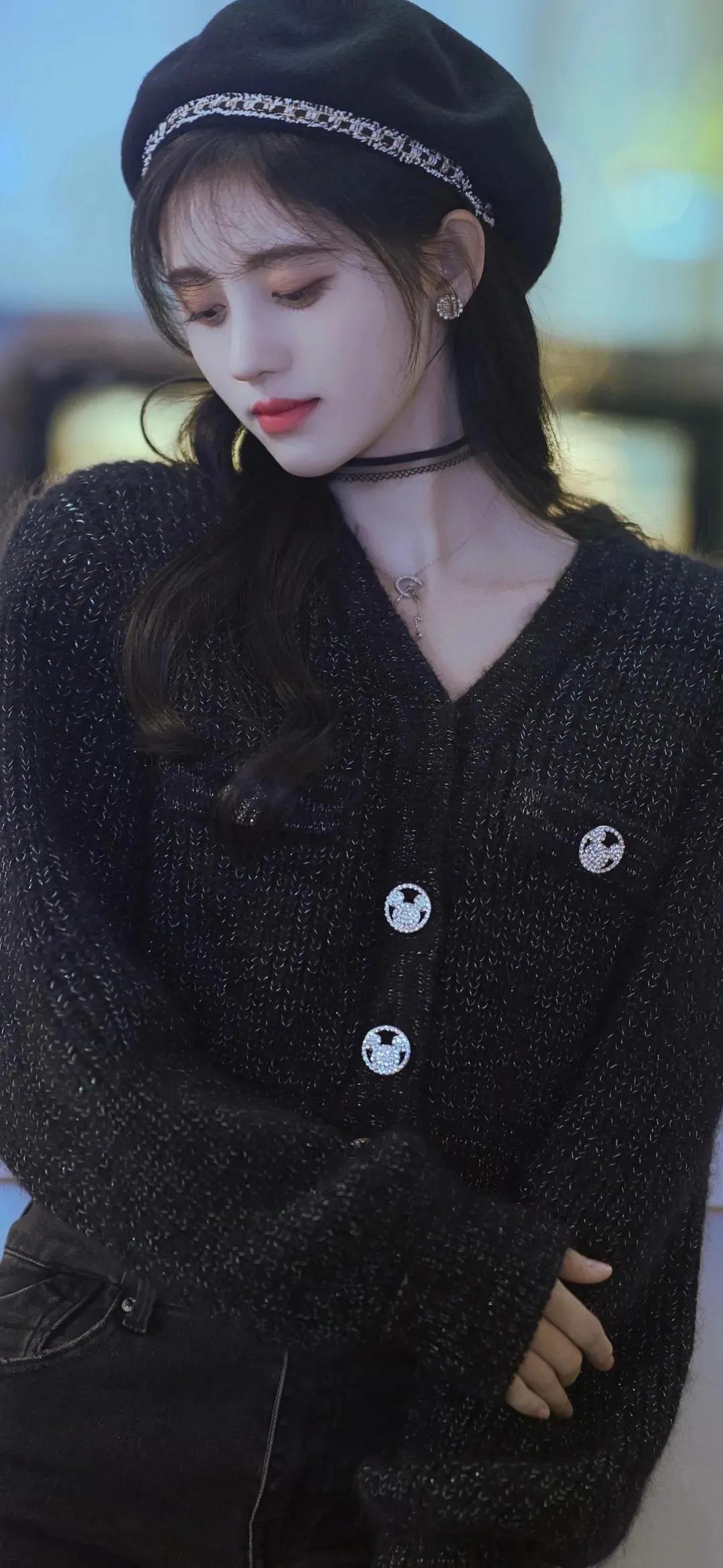 Ju Jingyi Wallpaper - iNEWS