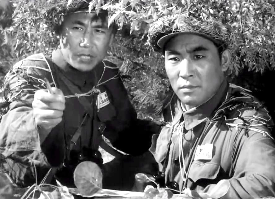 He is Cui Kai, the deputy head of "Fighting the Invaders" and Deng Bin, the head of "Overture to ...