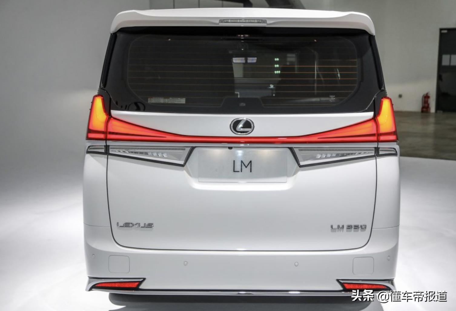 "High-end version of Elfa", Lexus LM350 real car exposed, equipped with 3.5-liter V6 power - iNEWS