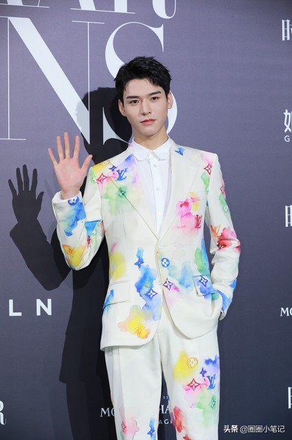 Highlights of today's entertainment: Gong Jun, Jing Tian, Zhao Liying ...