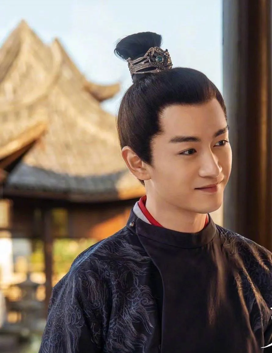 Little gossip, Liu Haoran, Chen Xiao, Wang Bo, Ding Zhen, Liu Yifei ...