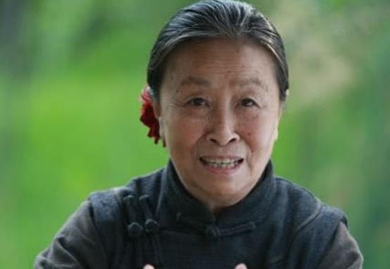 "Ugly Mother" Zhang Shaohua was a school flower when he was young? I ...