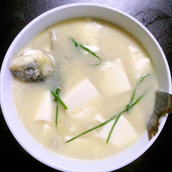 It is better to eat fish in autumn, bass, grass carp!The stew is very ...