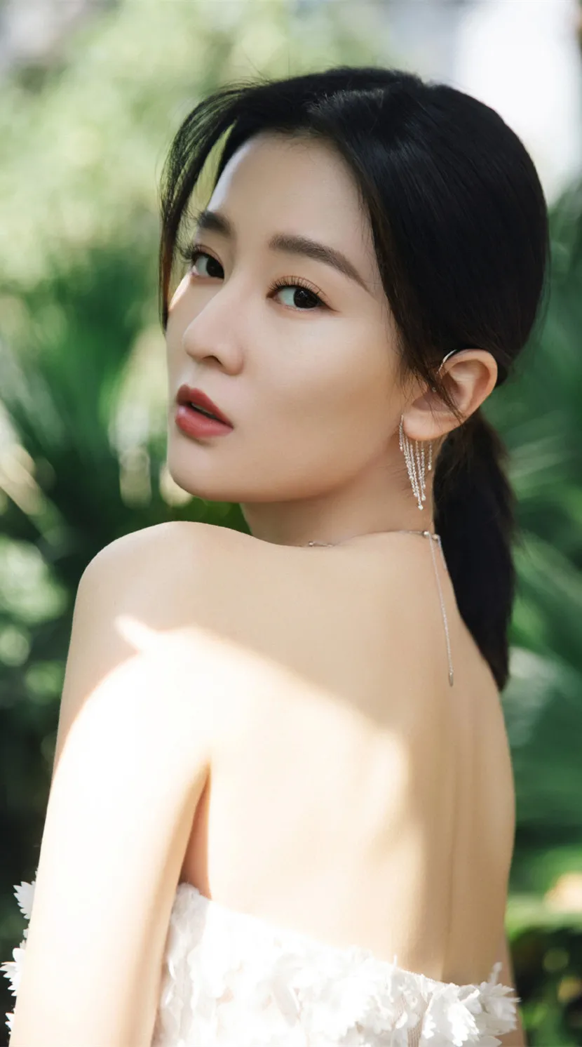 Chen Fei, Qiao Xin, pure and sweet, lovely - iNEWS