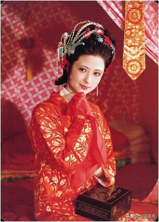 Dream of Red Man: Hu Junrong has seen the second sister, why will she ...