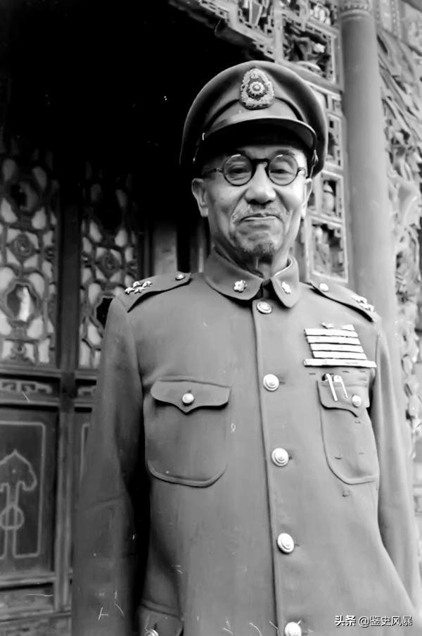 After Yan Xishan came to Taiwan, why did he build a cave with his ...