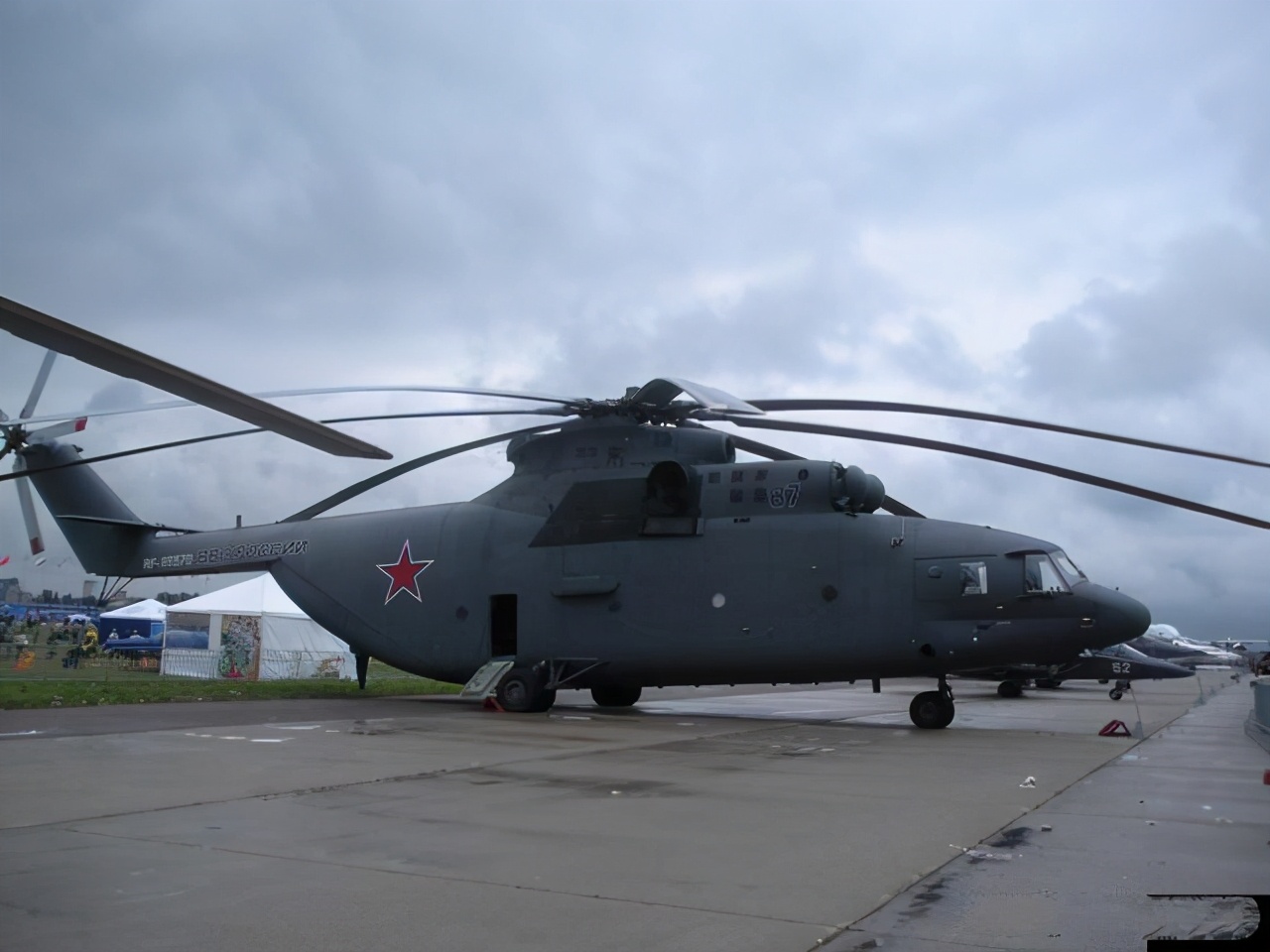 Full analysis of weapons in the first movie "Equator" that started ...