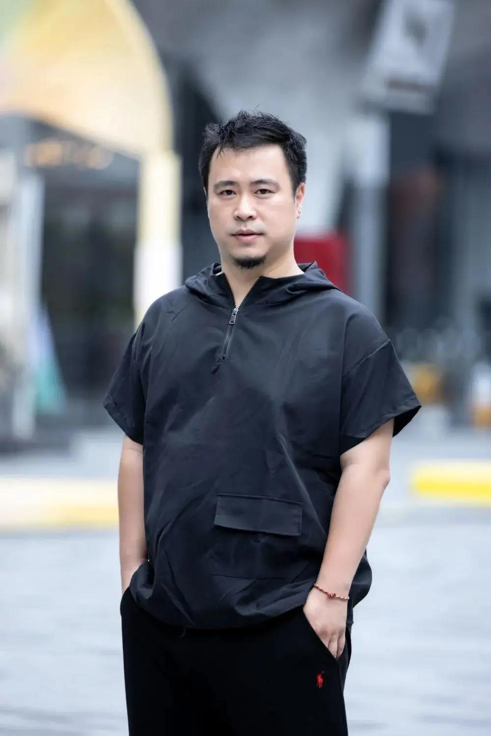 Yang Zhiwei joins Shanghai International Design Week to start a journey ...
