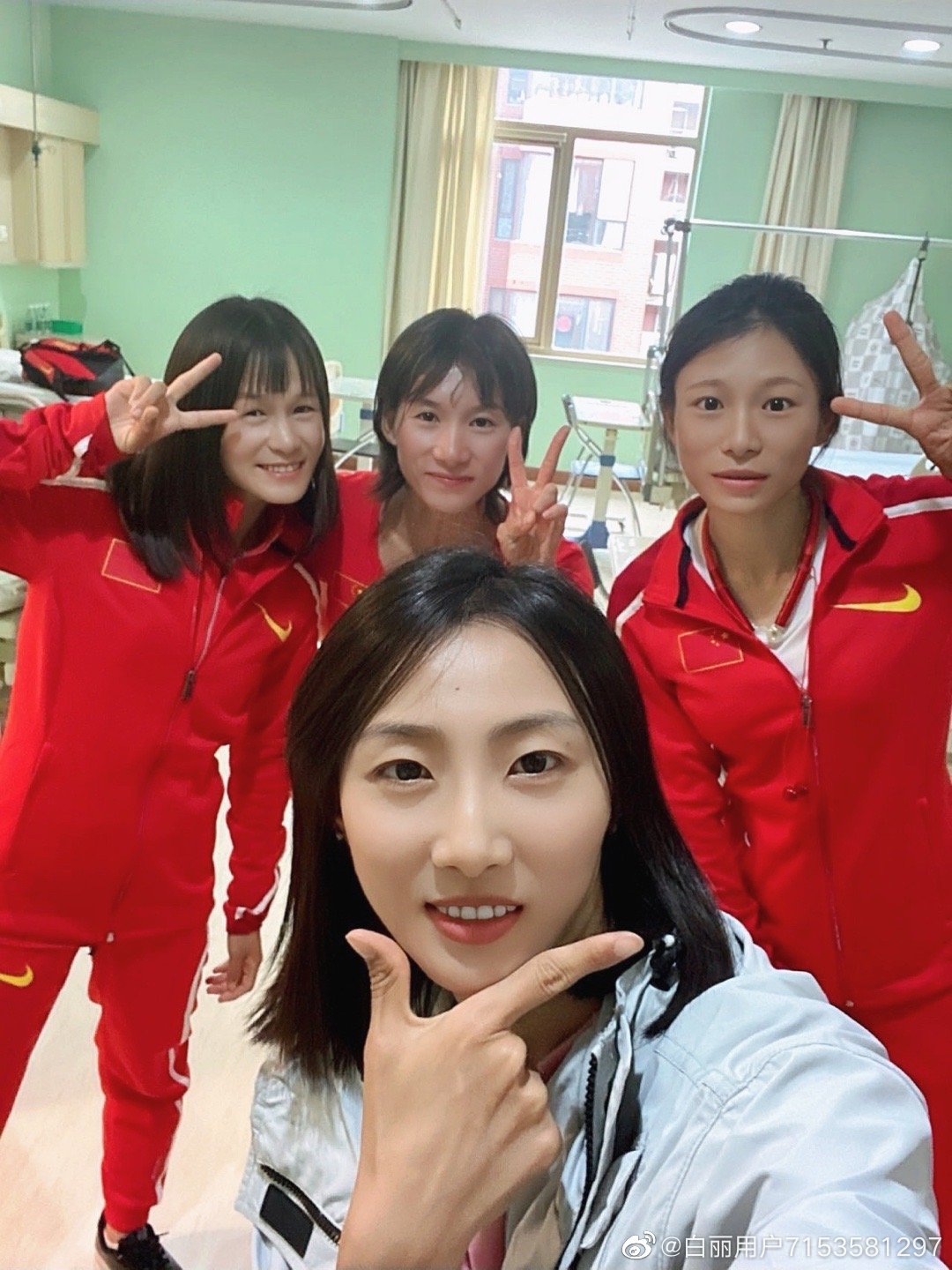 The women's marathon starts at 6 o'clock tomorrow morning, with Li ...