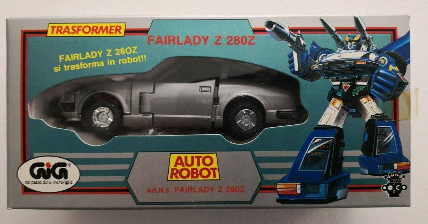 What color are the blue thunderbolt and silver thunderbolt in ...