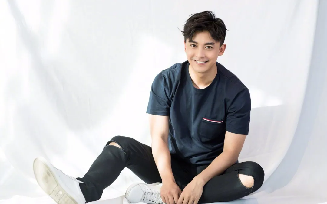Little gossip, Wu Qianbai Jingting, Li Jiahang, Gan Wangxing, Ge Xinyi ...