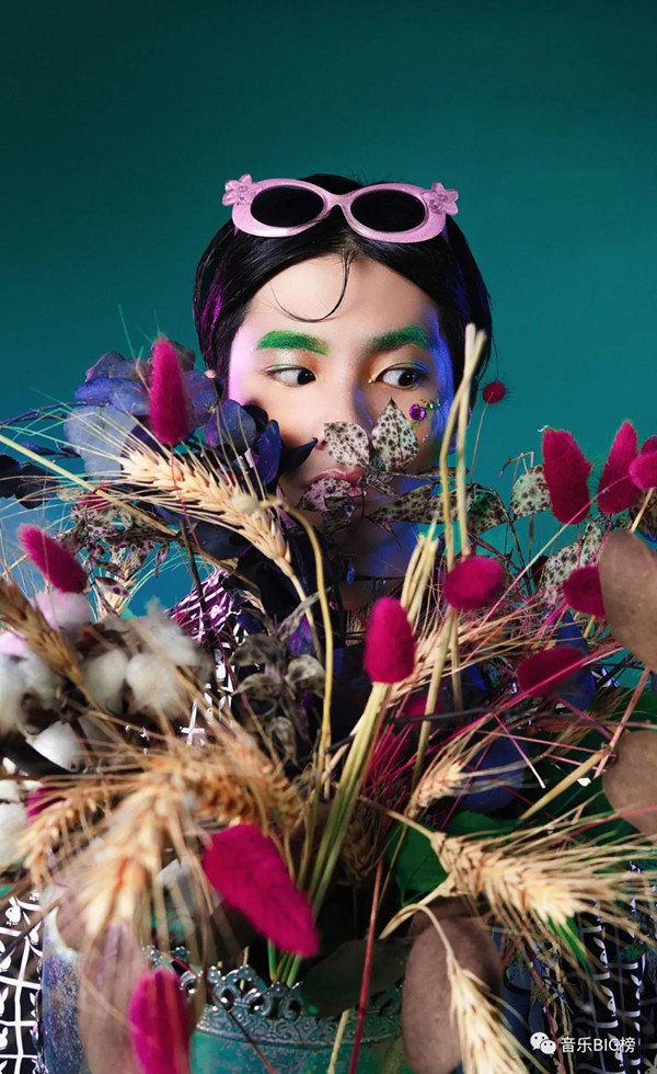 An unfinished diamond in Chinese pop music——Li Haowei guest of "Music ...