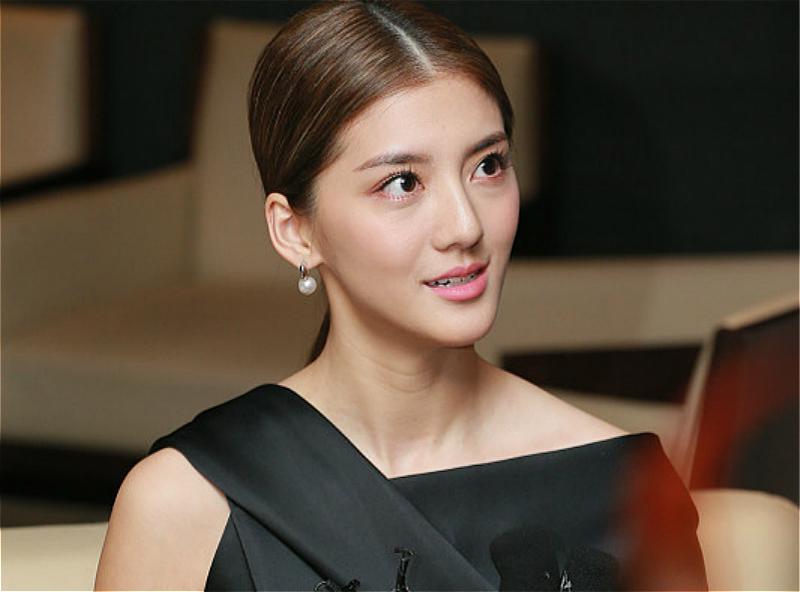 When you are in love with "7 good loves", when you go to a variety show, you will step on your ...