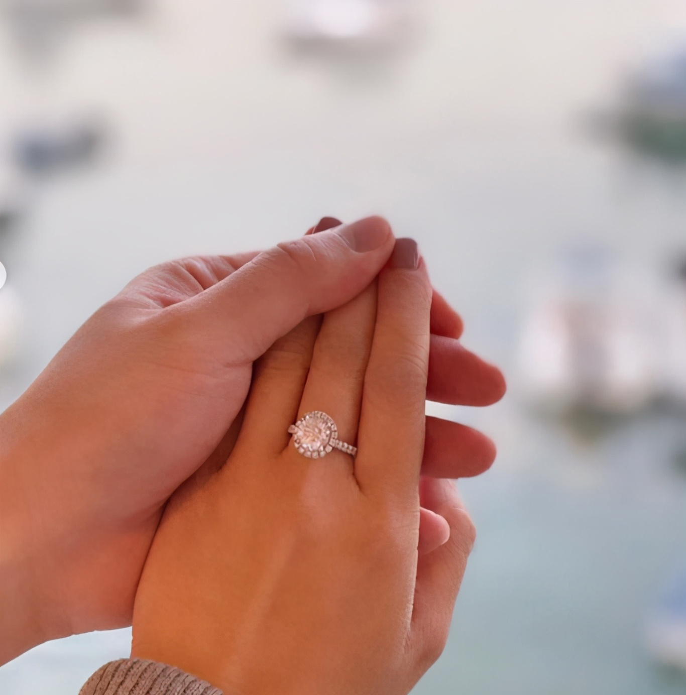 Congratulations!33-year-old wealthy daughter Luo Xinyi announced her ...