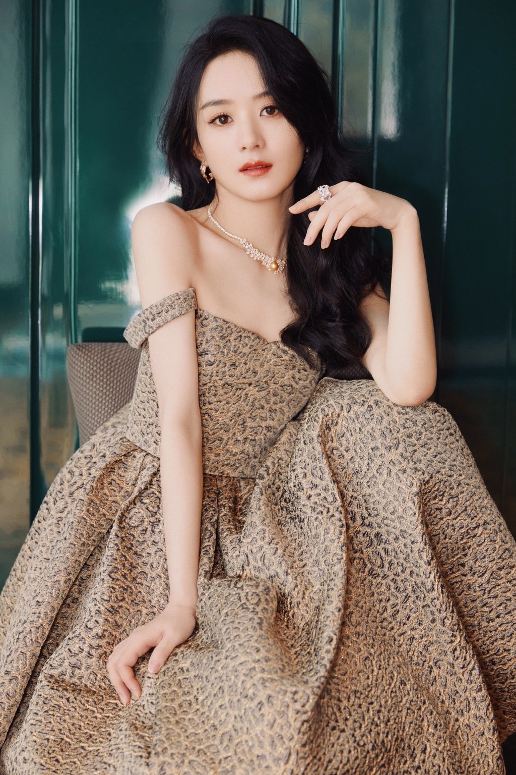 Three recognized models of dressing, Zhao Liying is elegant, Di Lieba ...