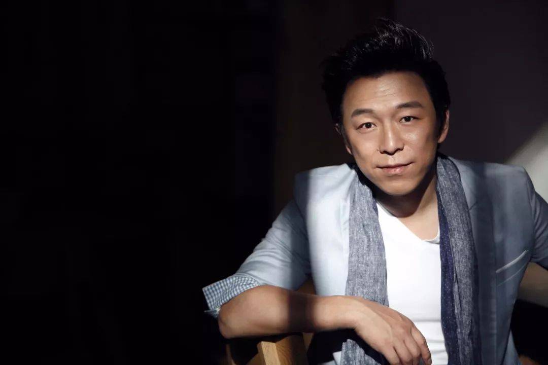 Huang Bo released his first solo album. Have you heard of these songs ...