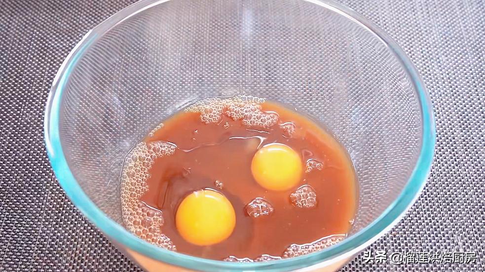 Make a sweet and soft custard at home on the weekend, it's done in 15 ...