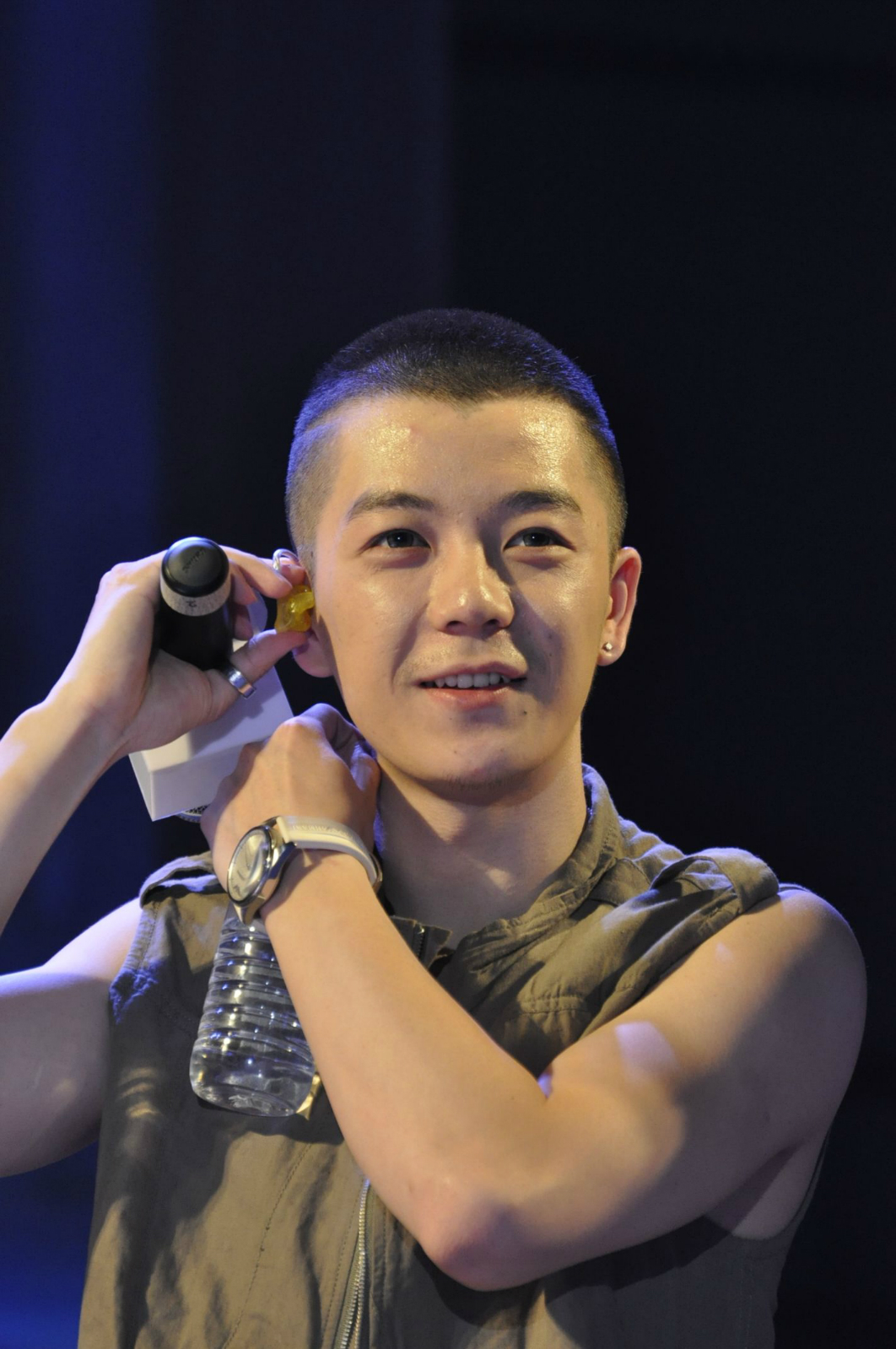 "Nine Doors" premiered, with mixed reviews, intense fighting, and lack ...