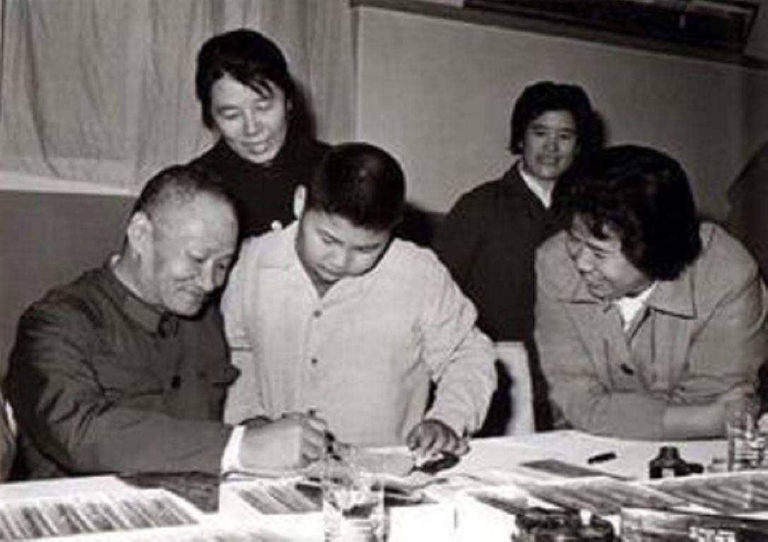 In 1962, Mao Anqing quarreled with Shao Hua and his wife. Mao Zedong ...