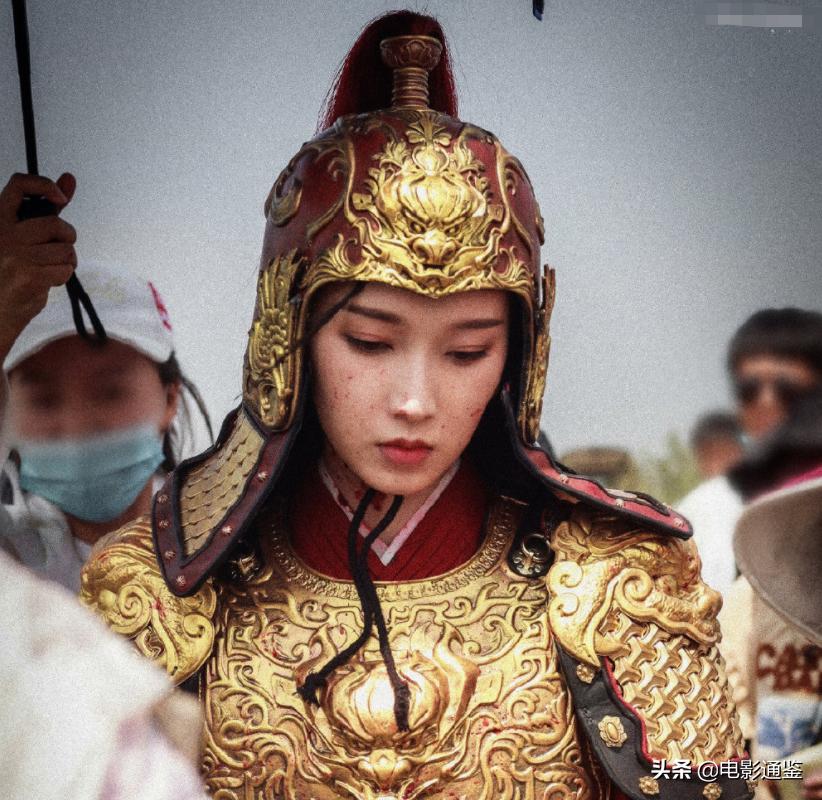 On the set of "Blessing of the Heavenly Officials", Xuan Ji's costume ...
