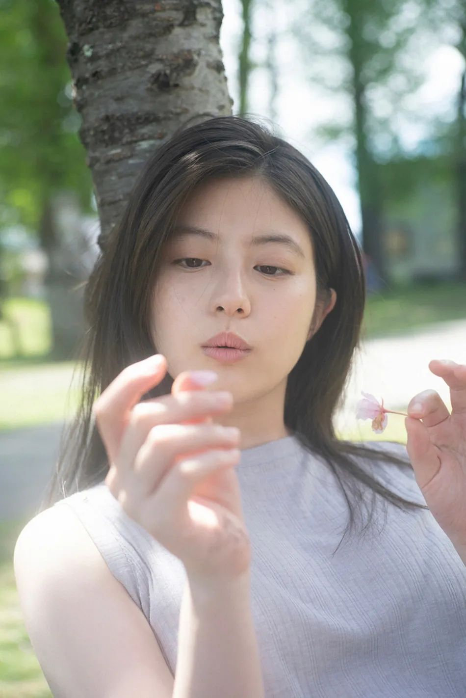 Welcome to watch beautiful photos of Japanese actress Mio Imada - iNEWS