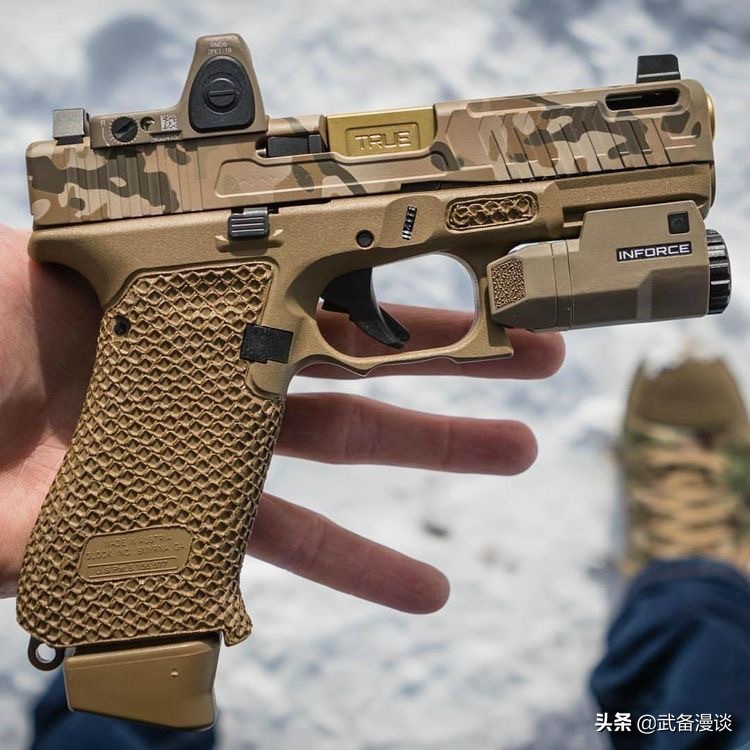 Tactical aesthetics: pistol painting and camouflage color system ...