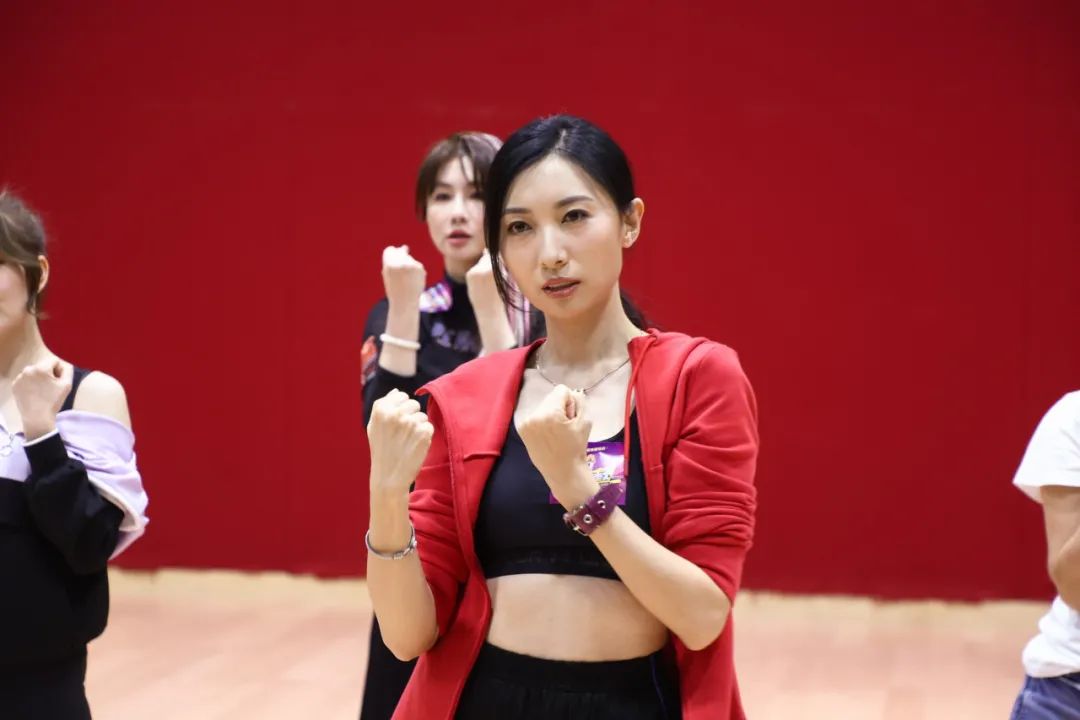 Chen Shuang and Song Xinian's five great Hua sisters are in the same ...