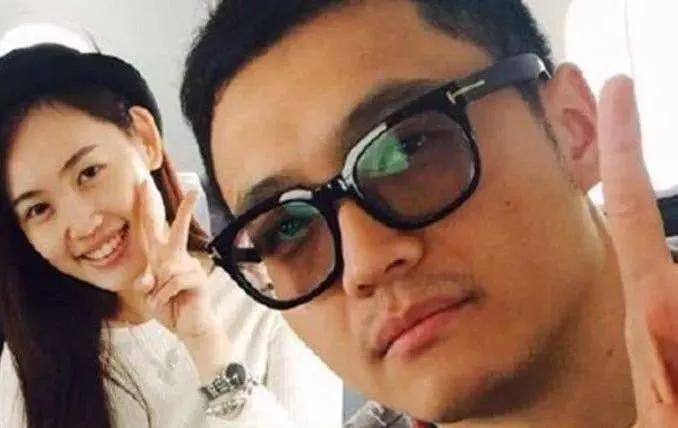 Song Zhe finally couldn't stand it anymore. After many years of ...